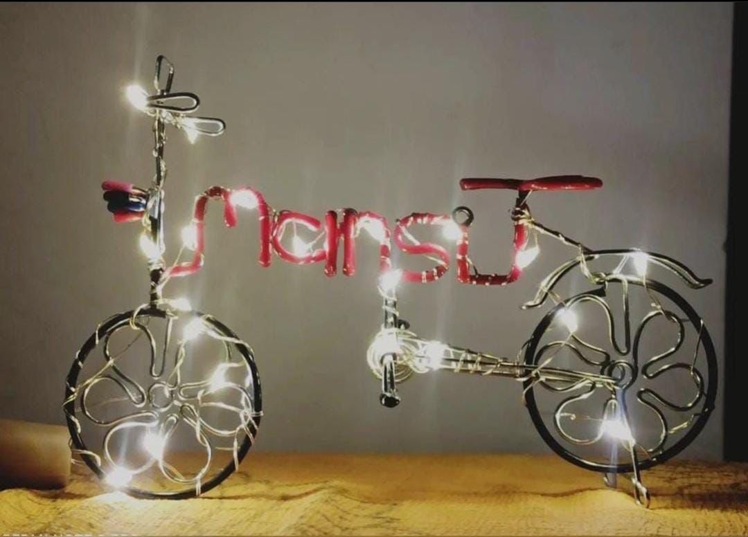 Customized Wire cycle with led lights – Gift Sugar